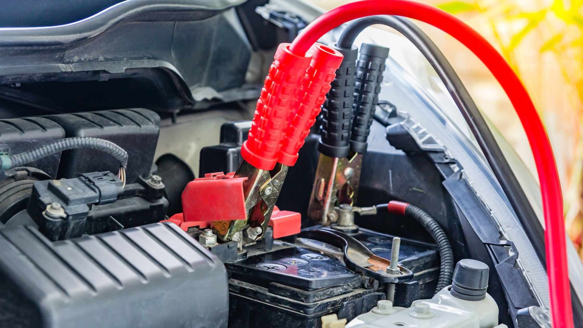 The Dos and Don'ts of Jump-Starting a Car: Safety First